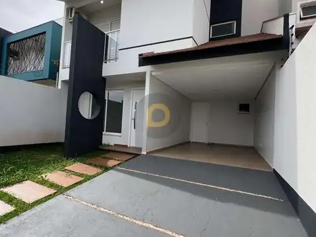 Casa / Sobrado para Venda em Toledo/PR Jardim Pancera 3 Quartos