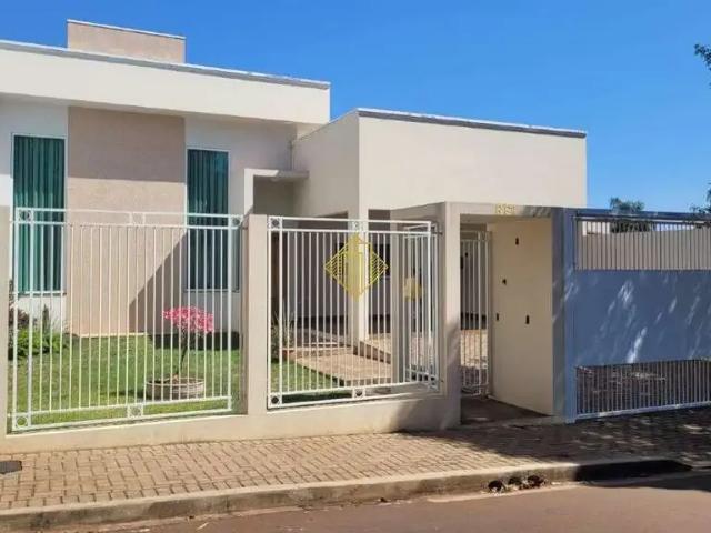 Casa / Sobrado para Venda em Toledo/PR Jardim Pancera 3 Quartos