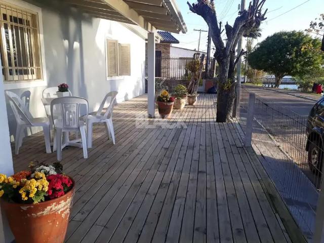 Casa / Sobrado para Venda em Torres/RS Centro 3 Quartos