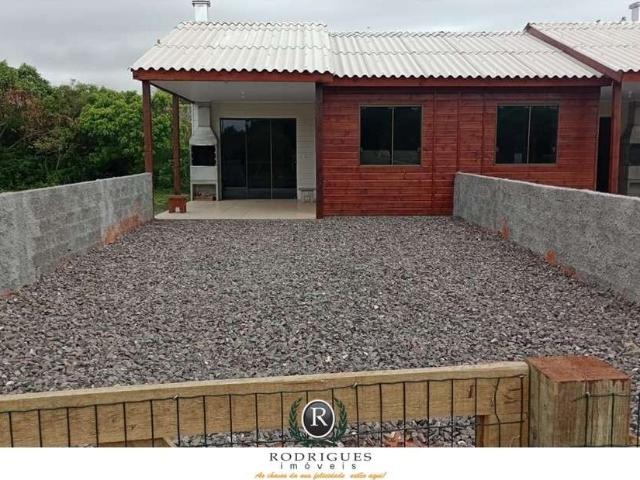 Casa / Sobrado para Venda em Torres/RS Estrela do Mar 4 Quartos