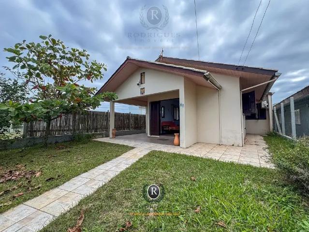 Casa / Sobrado para Venda em Torres/RS Estrela do Mar 3 Quartos