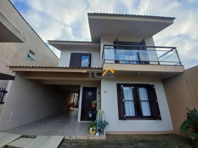 Casa / Sobrado para Venda em Torres/RS Getúlio Vargas 3 Quartos