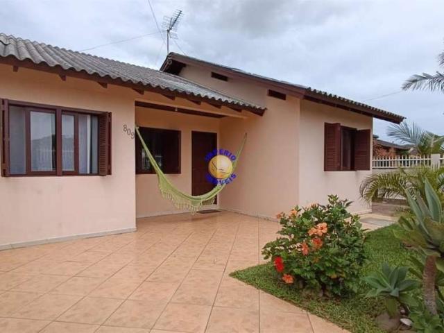 Casa / Sobrado para Venda em Torres/RS Paraíso Distrito 3 Quartos