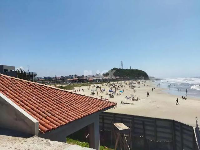 Casa / Sobrado para Venda em Torres/RS Praia da Cal 3 Quartos