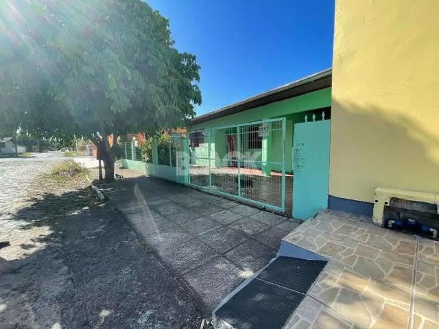 Casa / Sobrado para Venda em Torres/RS Praia da Cal 5 Quartos