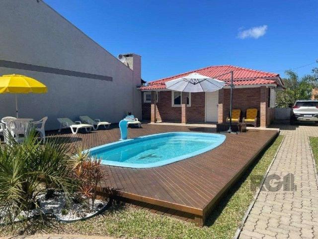 Casa / Sobrado para Venda em Torres/RS Praia Paraíso 2 Quartos