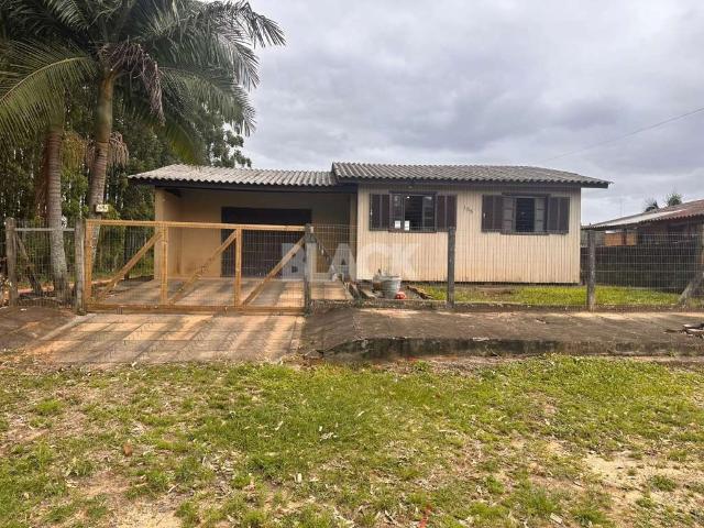 Casa / Sobrado para Venda em Torres/RS São Jorge 2 Quartos