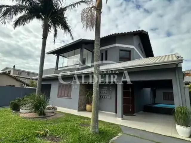 Casa / Sobrado para Venda em Tramandaí/RS Tirolesa 3 Quartos