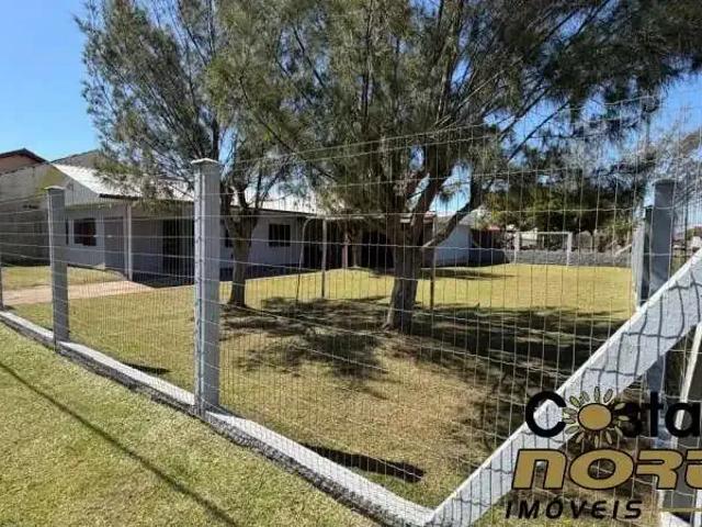 Casa / Sobrado para Venda em Tramandaí/RS Tramandaí Sul 4 Quartos