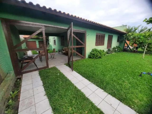 Casa / Sobrado para Venda em Tramandaí/RS Zona Nova 3 Quartos