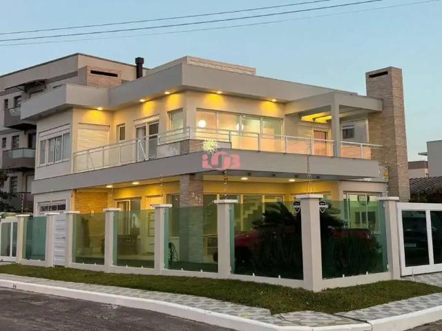 Casa / Sobrado para Venda em Tramandaí/RS Zona Nova 3 Quartos