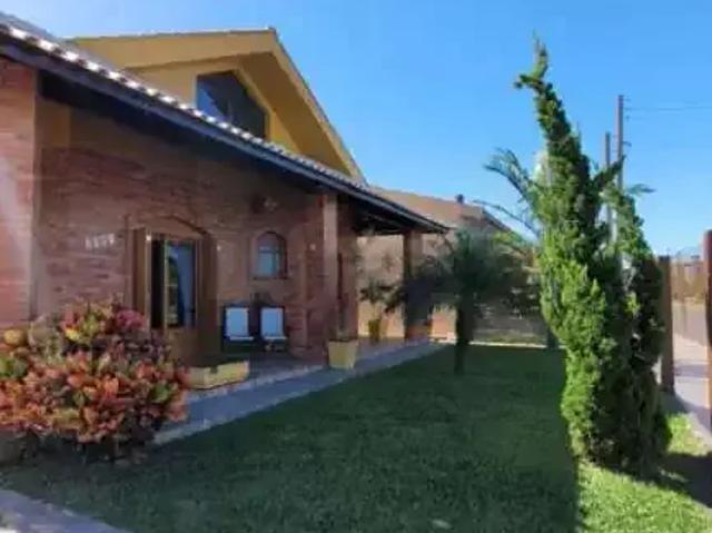 Casa / Sobrado para Venda em Tramandaí/RS Zona Nova 3 Quartos