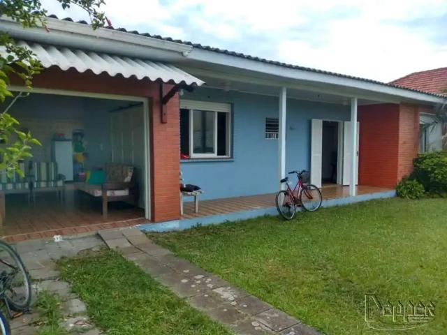 Casa / Sobrado para Venda em Tramandaí/RS Zona Nova 2 Quartos