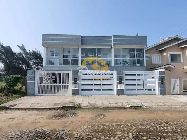 Casa / Sobrado para Venda em Tramandaí/RS Zona Nova 2 Quartos