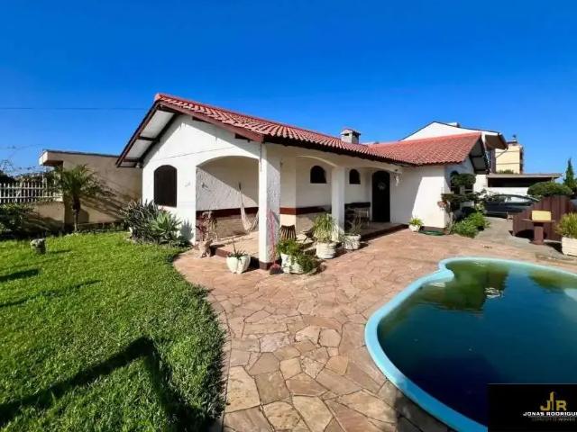 Casa / Sobrado para Venda em Tramandaí/RS Zona Nova 4 Quartos