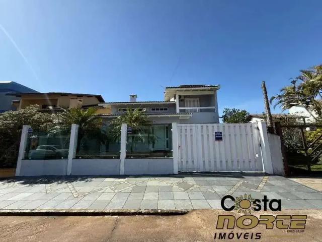 Casa / Sobrado para Venda em Tramandaí/RS Zona Nova 4 Quartos