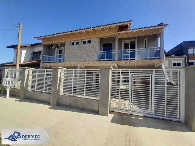 Casa / Sobrado para Venda em Tramandaí/RS Zona Nova 4 Quartos