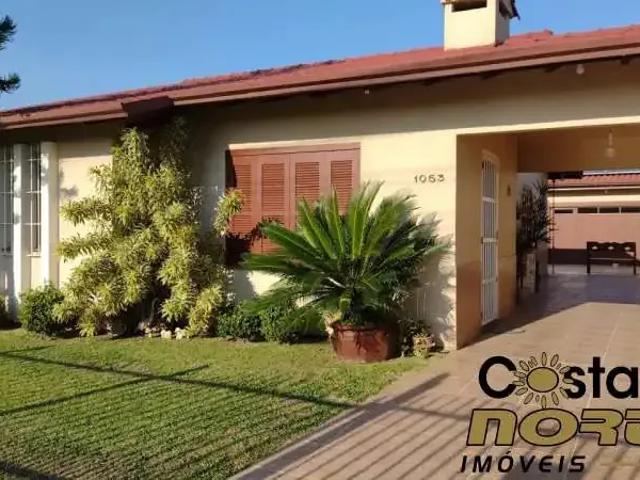 Casa / Sobrado para Venda em Tramandaí/RS Zona Nova 5 Quartos
