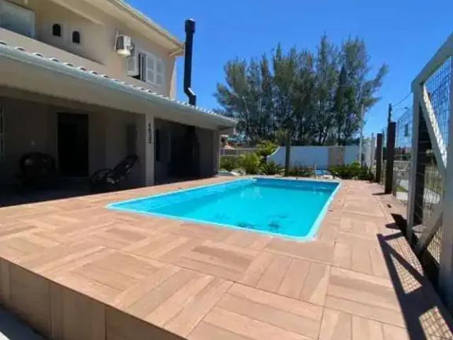 Casa / Sobrado para Venda em Tramandaí/RS Zona Nova 5 Quartos