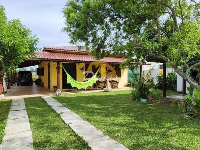 Casa / Sobrado para Venda em Tramandaí/RS Balneário Tiarajú 4 Quartos