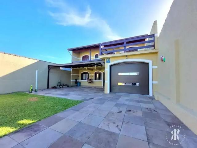Casa / Sobrado para Venda em Tramandaí/RS Barra 3 Quartos