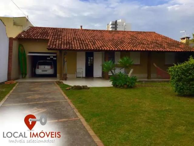 Casa / Sobrado para Venda em Tramandaí/RS Barra 3 Quartos