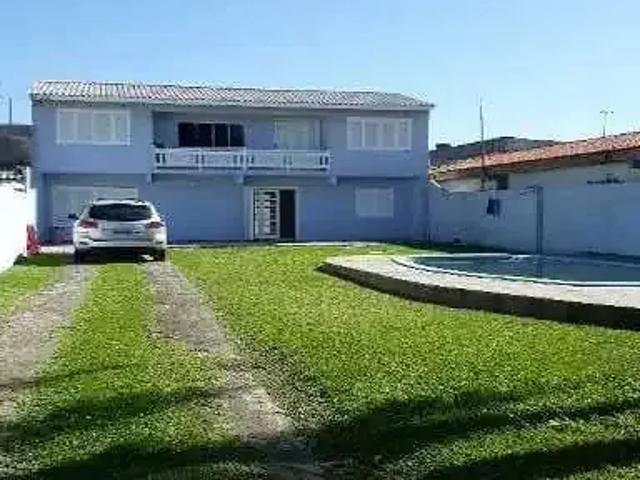 Casa / Sobrado para Venda em Tramandaí/RS Centro 3 Quartos