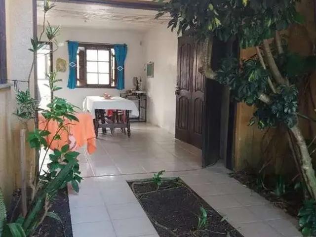 Casa / Sobrado para Venda em Tramandaí/RS Centro 3 Quartos