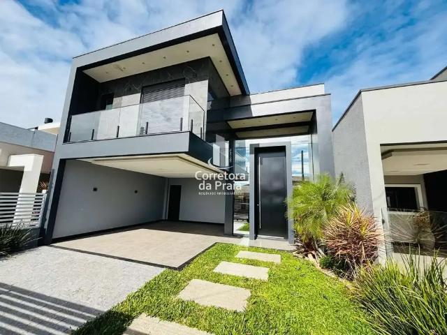 Casa / Sobrado para Venda em Tramandaí/RS Centro 3 Quartos