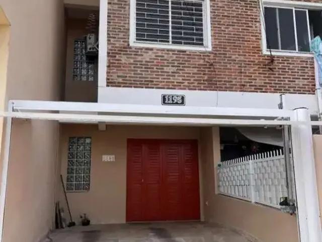 Casa / Sobrado para Venda em Tramandaí/RS Centro 2 Quartos