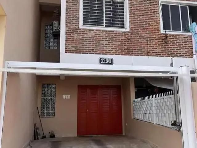 Casa / Sobrado para Venda em Tramandaí/RS Centro 2 Quartos