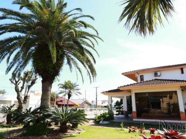 Casa / Sobrado para Venda em Tramandaí/RS Centro 4 Quartos