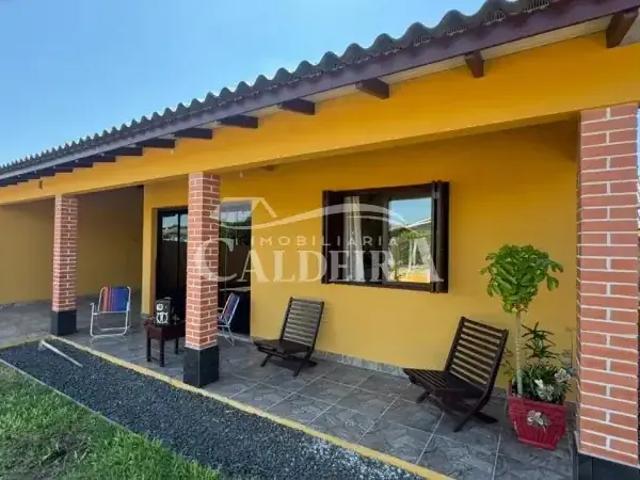 Casa / Sobrado para Venda em Tramandaí/RS Jardim Atlântico 2 Quartos