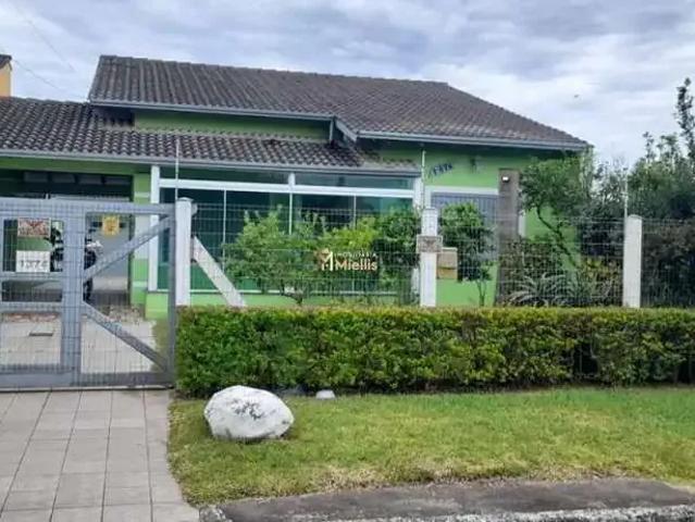 Casa / Sobrado para Venda em Tramandaí/RS Nova Tramandaí 4 Quartos