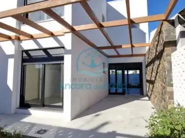 Casa / Sobrado para Venda em Tramandaí/RS Nova Tramandaí 4 Quartos