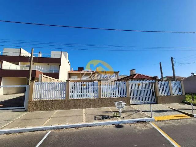 Casa / Sobrado para Venda em Tramandaí/RS Nova Tramandaí 4 Quartos