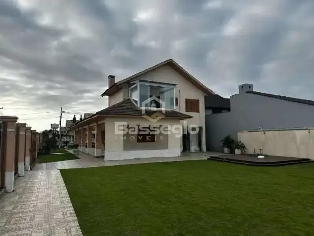 Casa / Sobrado para Venda em Tramandaí/RS Nova Tramandaí 4 Quartos