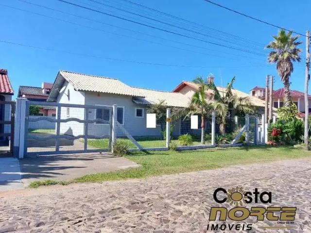 Casa / Sobrado para Venda em Tramandaí/RS Nova Tramandaí 4 Quartos