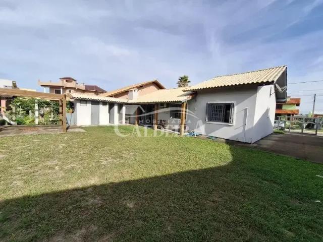 Casa / Sobrado para Venda em Tramandaí/RS Nova Tramandaí 4 Quartos