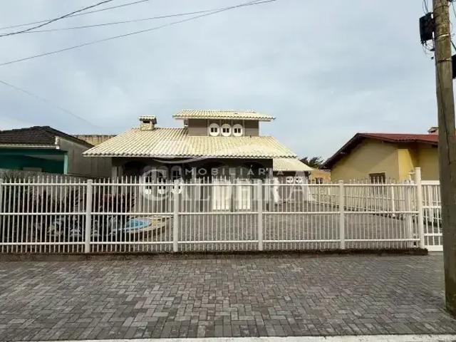 Casa / Sobrado para Venda em Tramandaí/RS Nova Tramandaí 4 Quartos