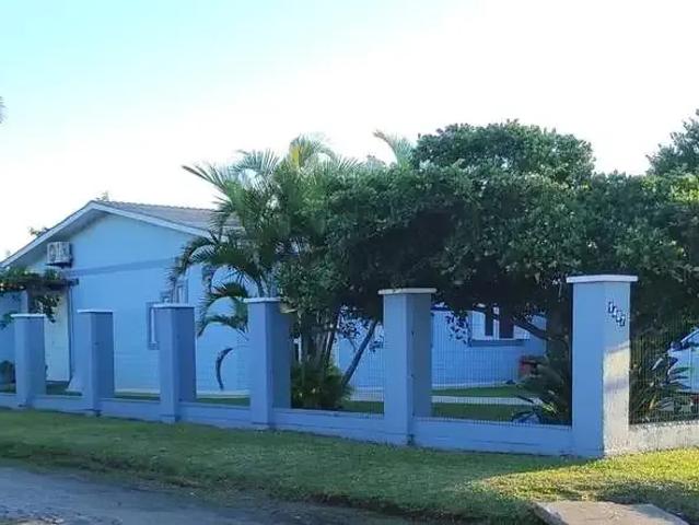 Casa / Sobrado para Venda em Tramandaí/RS Nova Tramandaí 4 Quartos