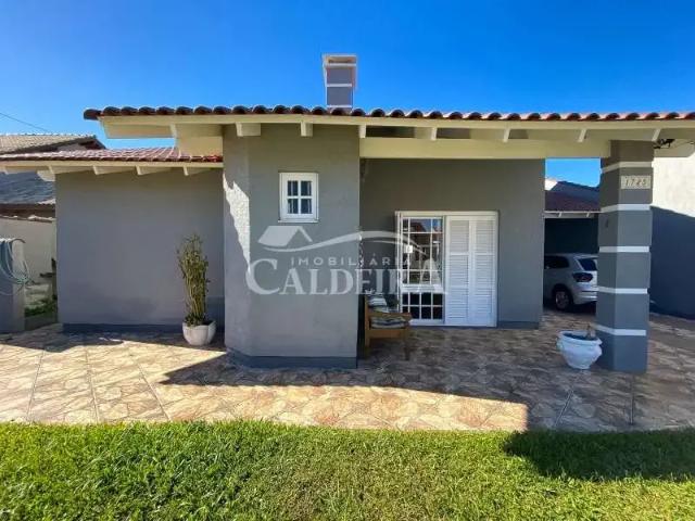 Casa / Sobrado para Venda em Tramandaí/RS Nova Tramandaí 4 Quartos