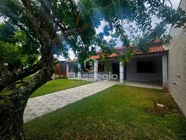 Casa / Sobrado para Venda em Tramandaí/RS Nova Tramandaí 4 Quartos