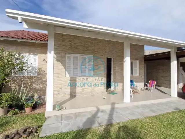 Casa / Sobrado para Venda em Tramandaí/RS Nova Tramandaí 4 Quartos