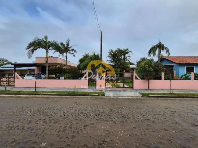 Casa / Sobrado para Venda em Tramandaí/RS Nova Tramandaí 6 Quartos
