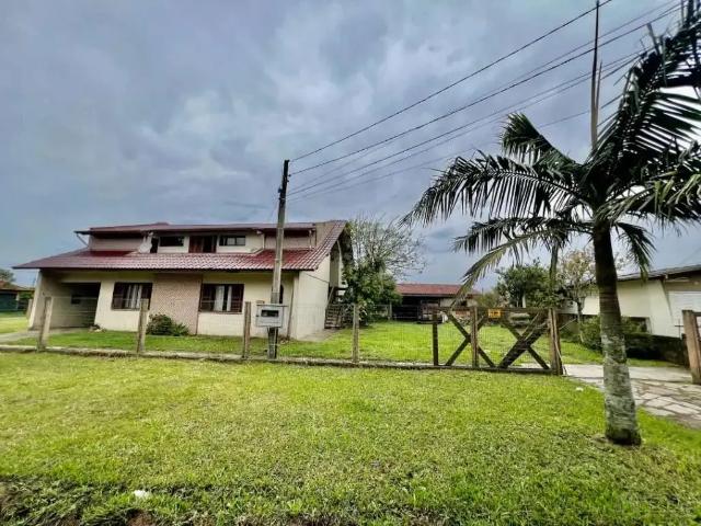 Casa / Sobrado para Venda em Tramandaí/RS Nova Tramandaí 9 Quartos