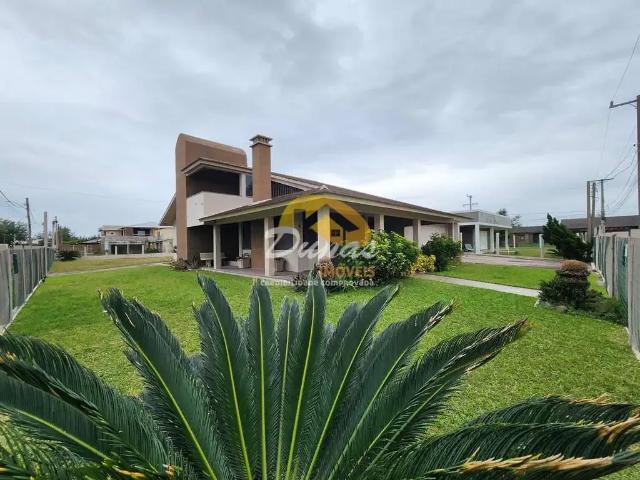 Casa / Sobrado para Venda em Tramandaí/RS Nova Tramandaí 3 Quartos