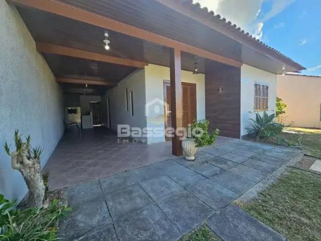 Casa / Sobrado para Venda em Tramandaí/RS Nova Tramandaí 3 Quartos