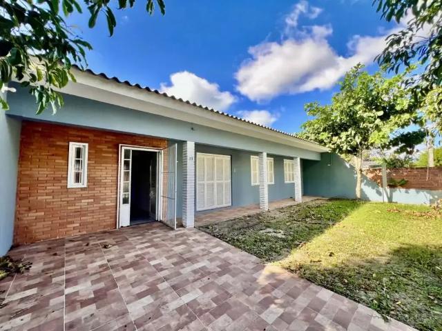 Casa / Sobrado para Venda em Tramandaí/RS Nova Tramandaí 3 Quartos