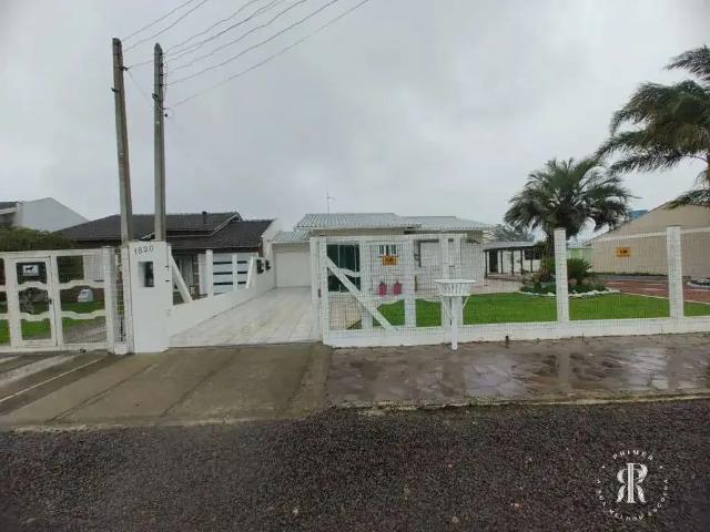 Casa / Sobrado para Venda em Tramandaí/RS Nova Tramandaí 3 Quartos